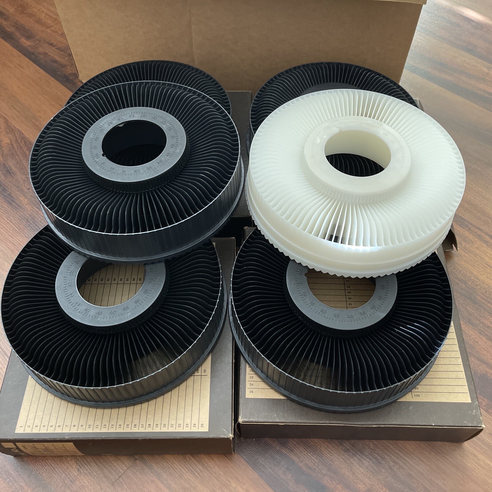 Lot of 6 Vintage Yankee Rotary Slide Tray Holds 100 2x2 Slides | eBay