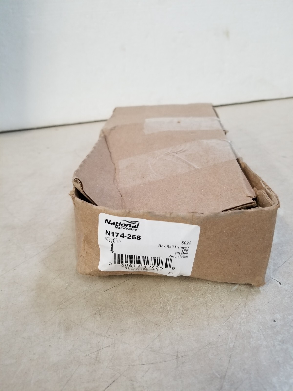 NATIONAL MFG/SPECTRUM BRANDS HHI N174-268 Zinc Rail Hanger with 9" Bolt ...