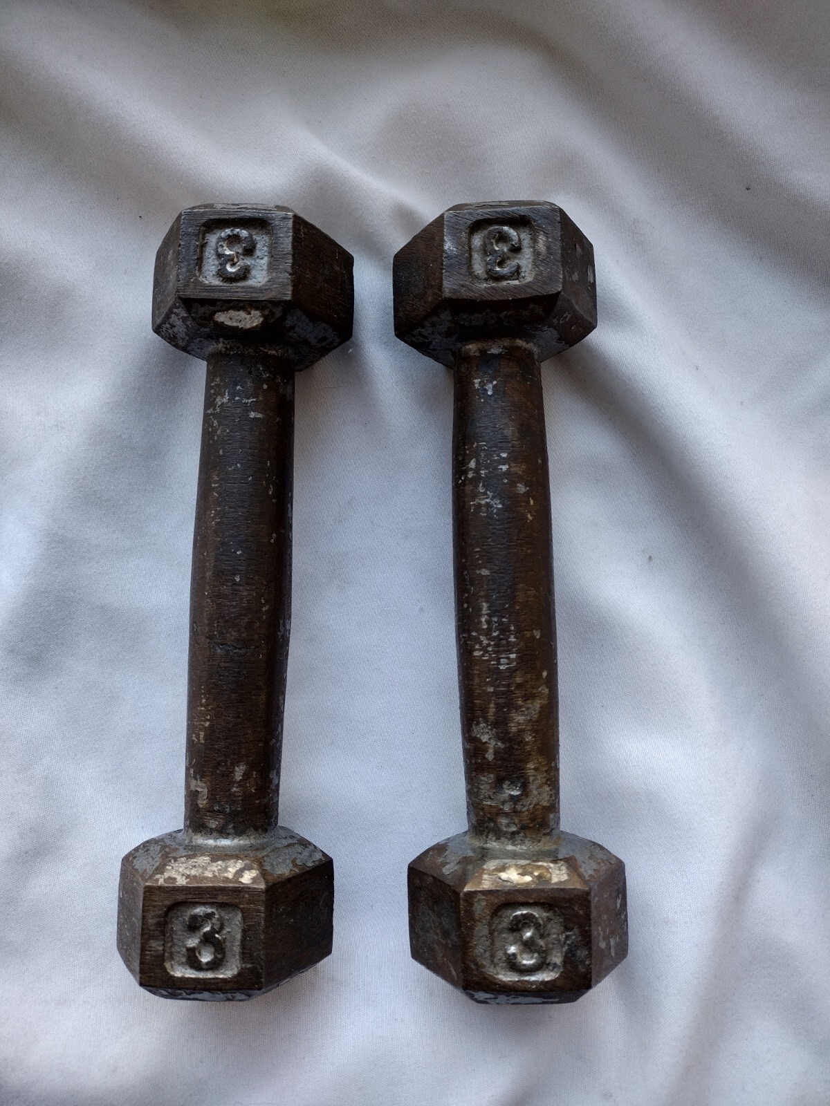 Cast Iron Hex Dumbbell (Pair) - 3lb Each - 6lbs Total Weight Dumbells ...