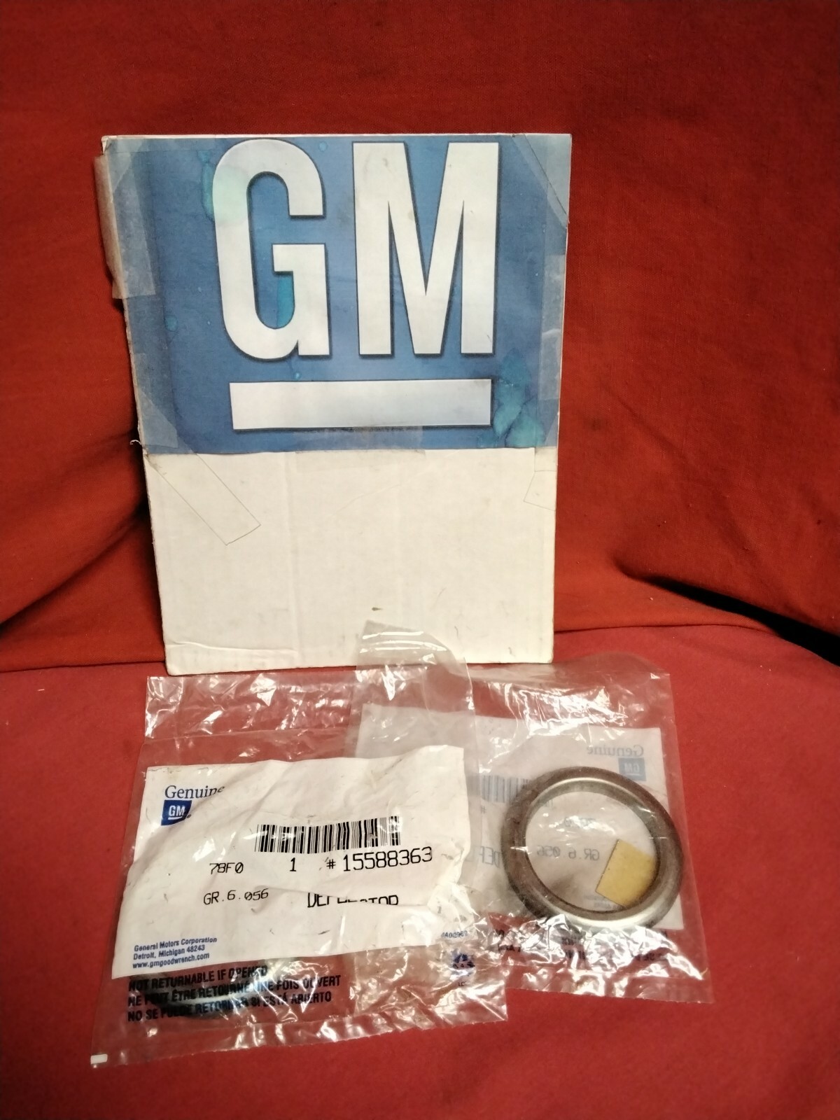 GM 15588363 Front Inner Differential Shaft Deflector Chevy GMC Pickup ...