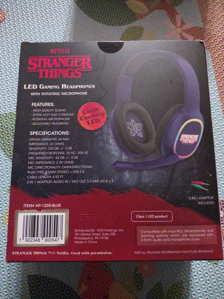Netflix STRANGER THINGS LED Gaming Headphones w/Rotating Mircrophone ...