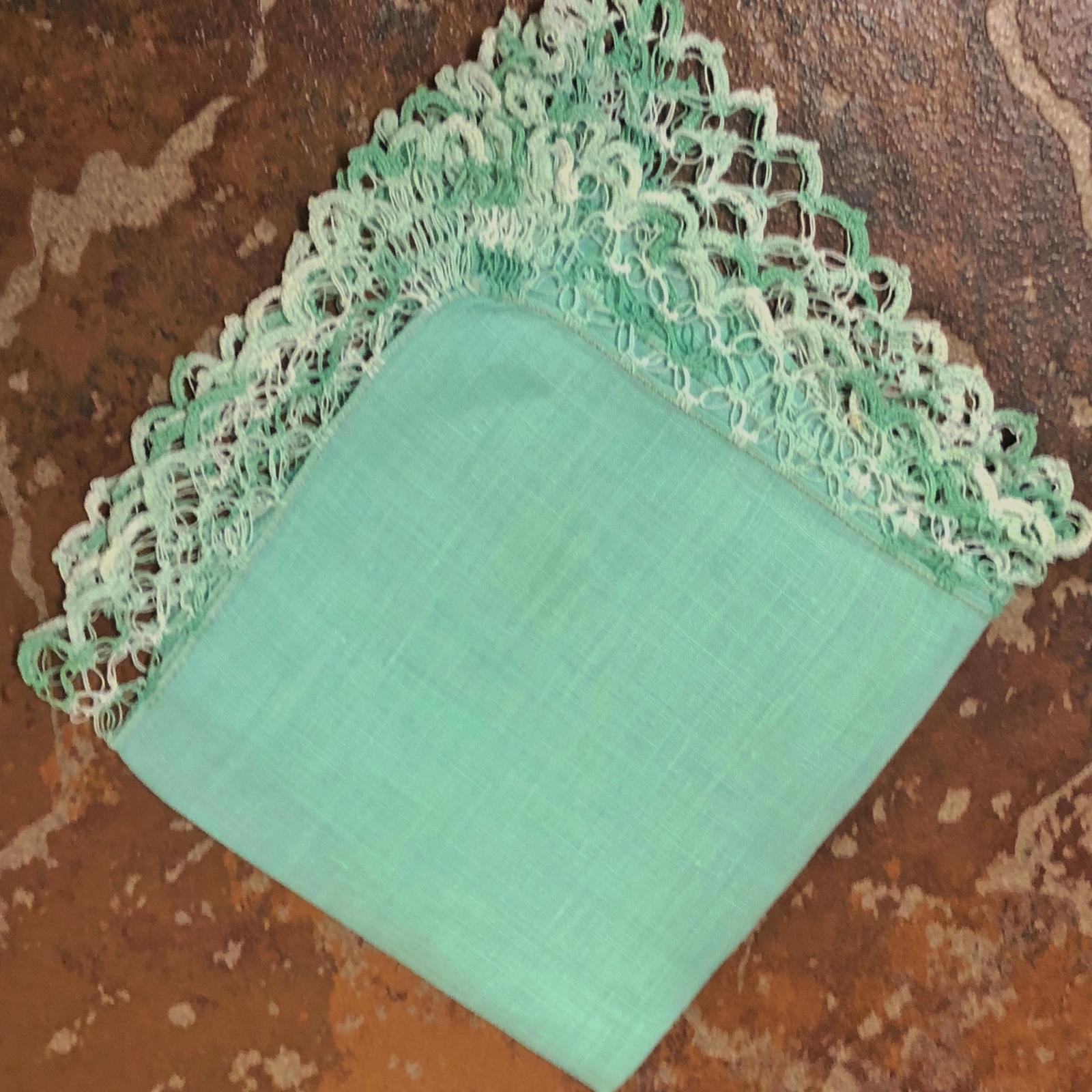 Antique Mint Green Tatted Lace Handmade Romantic Fanc… - Gem