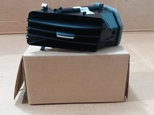 GENUINE LAND ROVER AC VENT RIGHT SIDE LAND ROVER LR2 13-14 OEM LR040690 ...