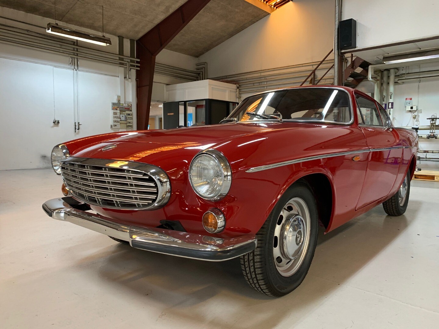 Volvo P1800S Anmeldelser - Se vurderingen på Bilbasen