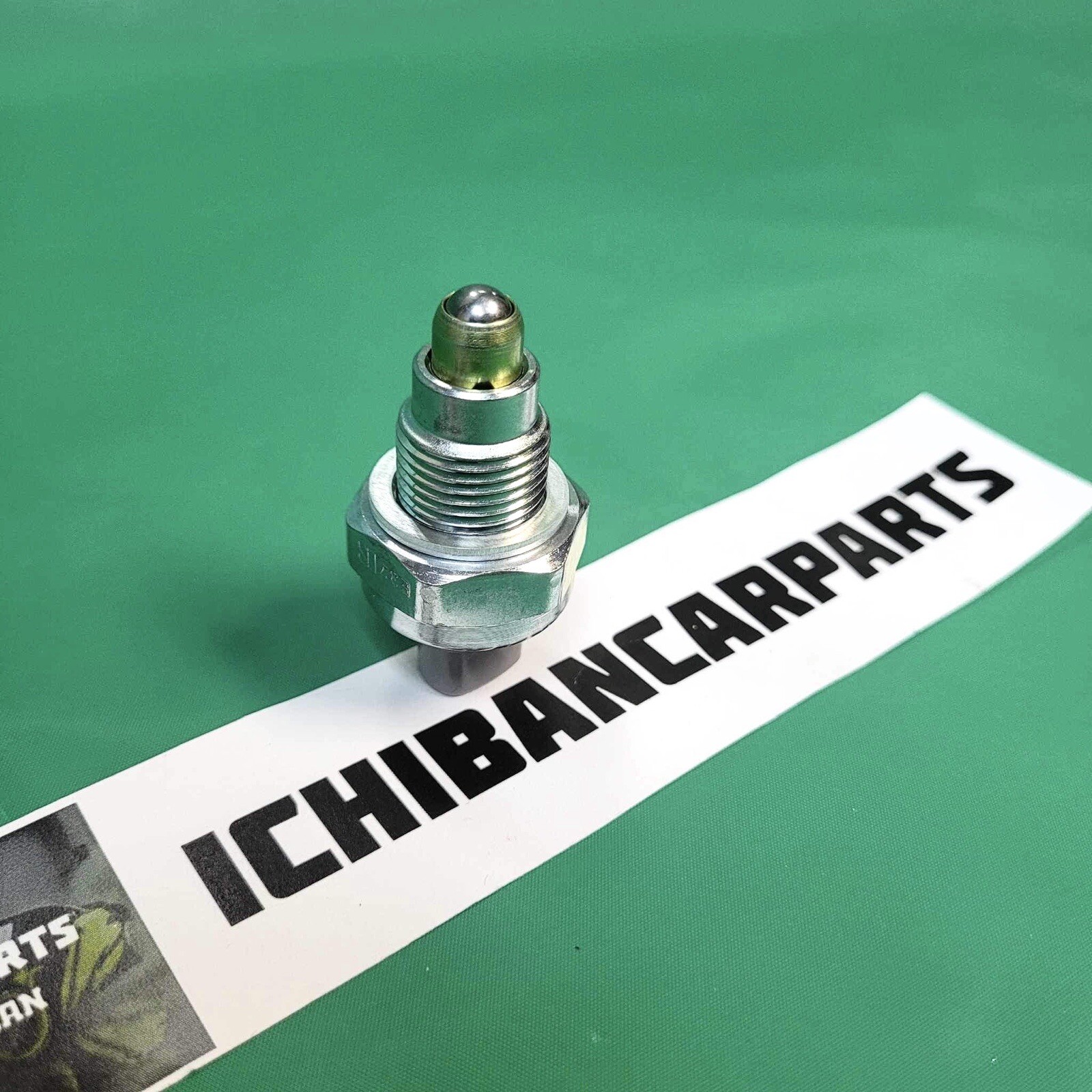 TOYOTA GENUINE OEM 84210-52050 4RUNER RAV4 CAMRY FJ TACOMA BACK UP LAMP ...