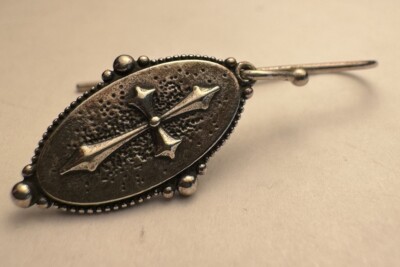 James Avery Sterling Silver Shield Cross Earring , Retired (Single ...