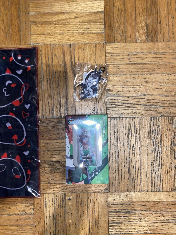 GamerSupps Lot Bundle Pins Buttons Towel Keychain Fingerboard | eBay