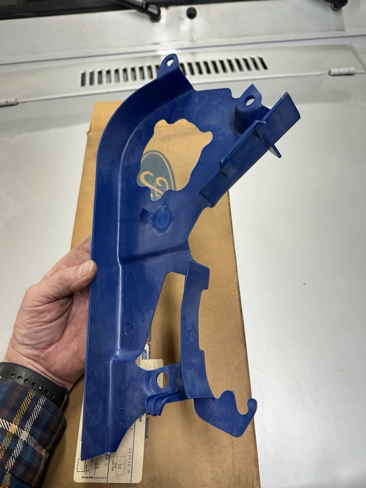 FORD 2.3L LIMA ENGINE ORIGINAL BLUE PLASTIC INNER TIMING COVER D7FZ ...