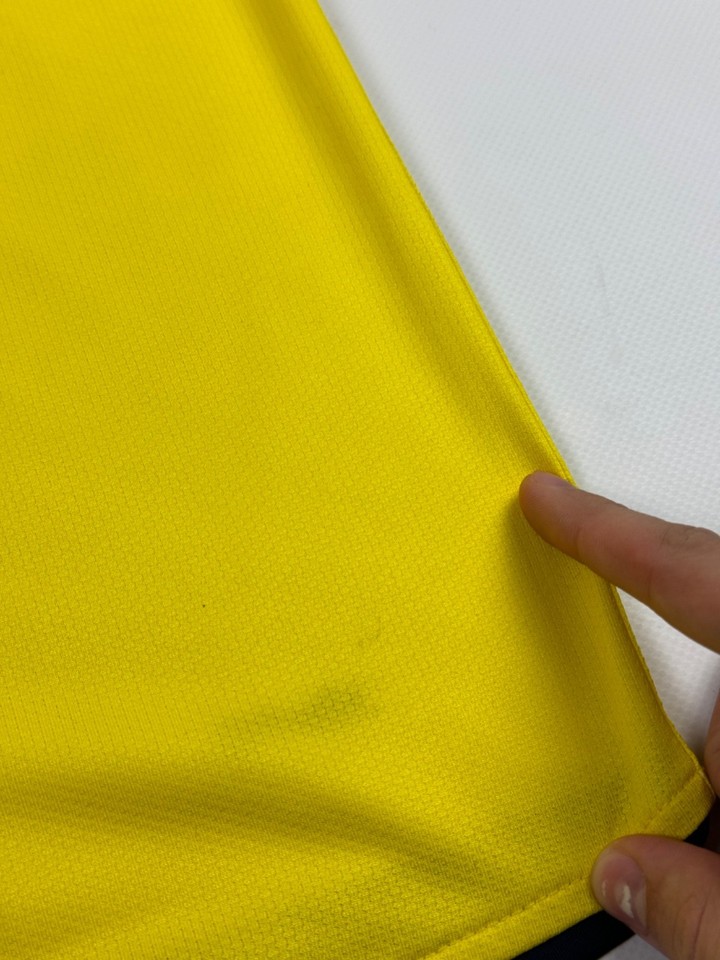 FC Barcelona Away Football Shirt 2008/10 Nike M Hleb #21 UNICEF Yellow ...