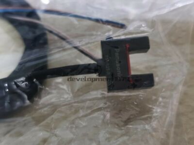 New Panasonic PM-R25-R UPMR25R Photoelectric Sensor | eBay