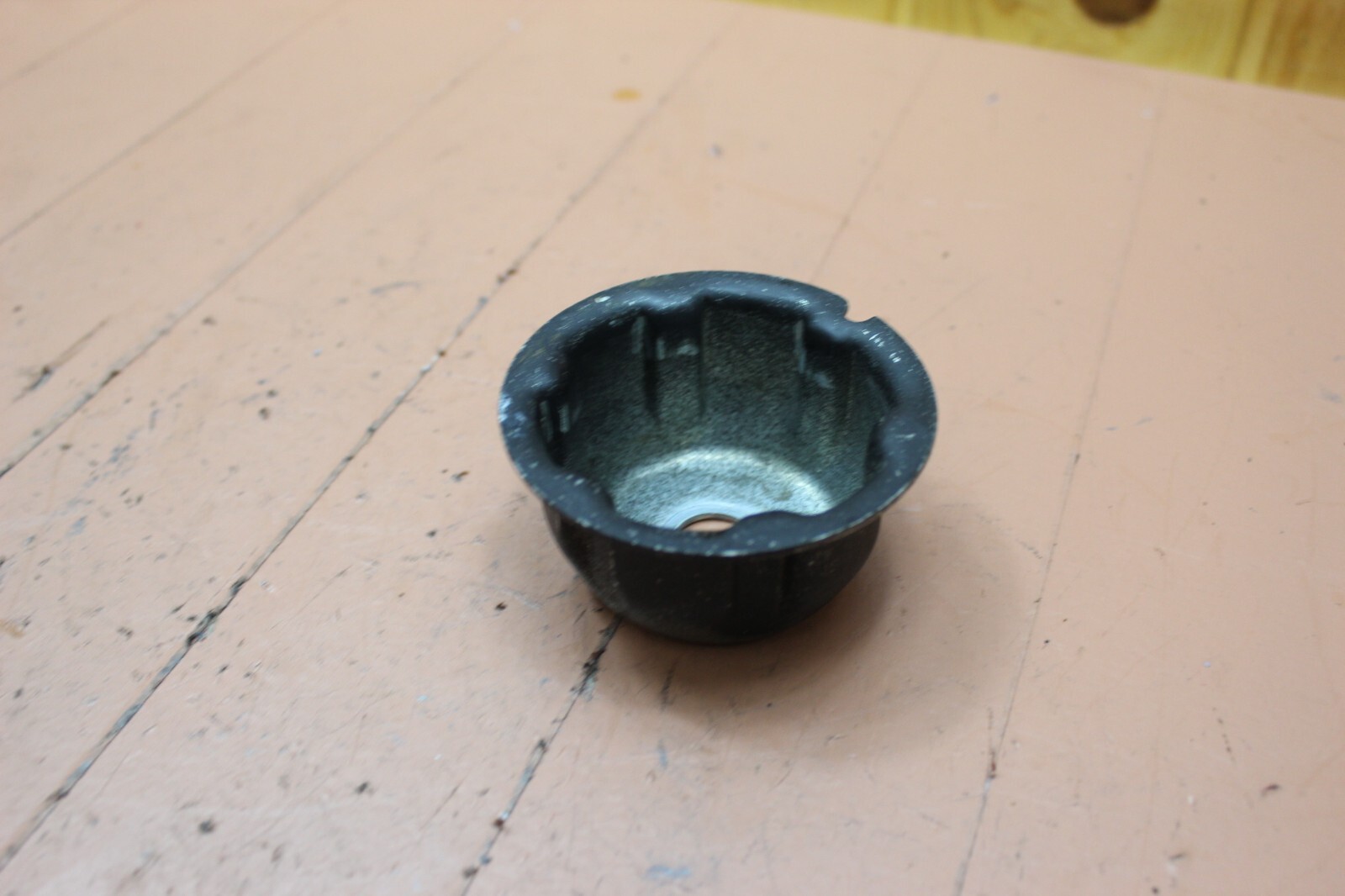 Briggs & Stratton 123K02 OEM Lawn Mower Engine Flywheel Cup | eBay