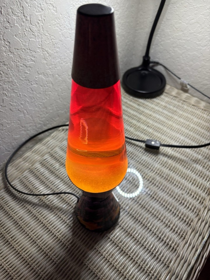 Volcano Lava lamp 14.5" Red and Yellow With Lava Cap and Base Works ...