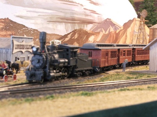SHIPPING INCLUDED CUSTOM Nn3 LAYOUT AND TRAIN AWARD WINNING MODEL | eBay