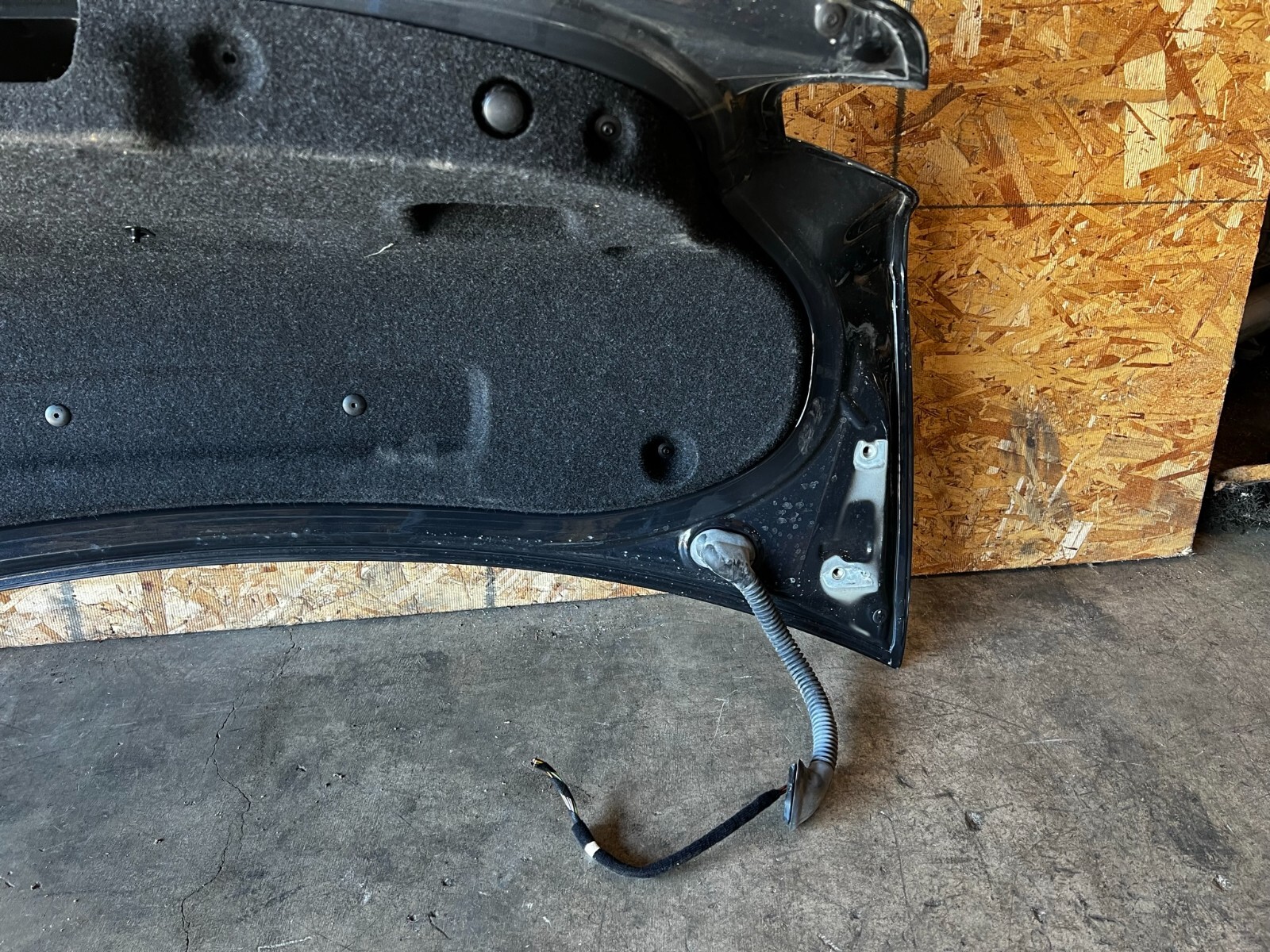 BMW 2014-2020 F22 F87 REAR TRUNK LID ASSEMBLY MINERAL GRAY METALLIC OEM ...