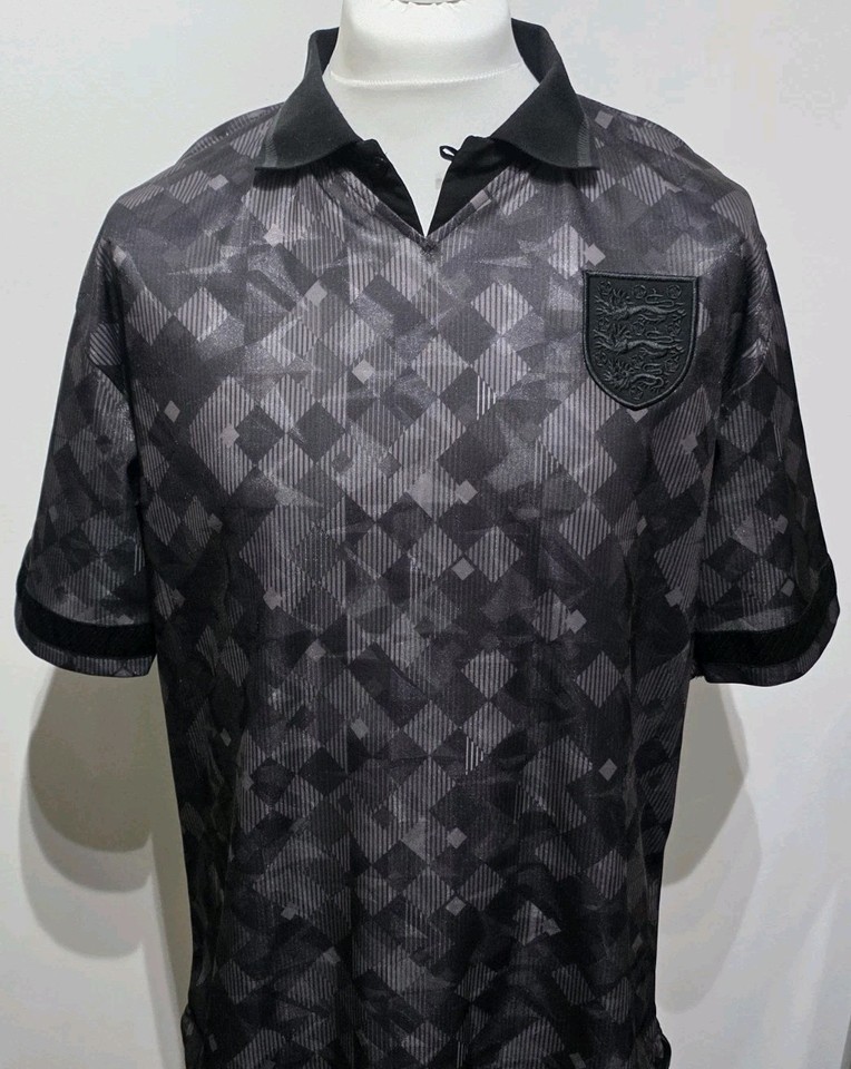 England 1990 Score Draw Official Issue Black Out Retro Football Shirt ...