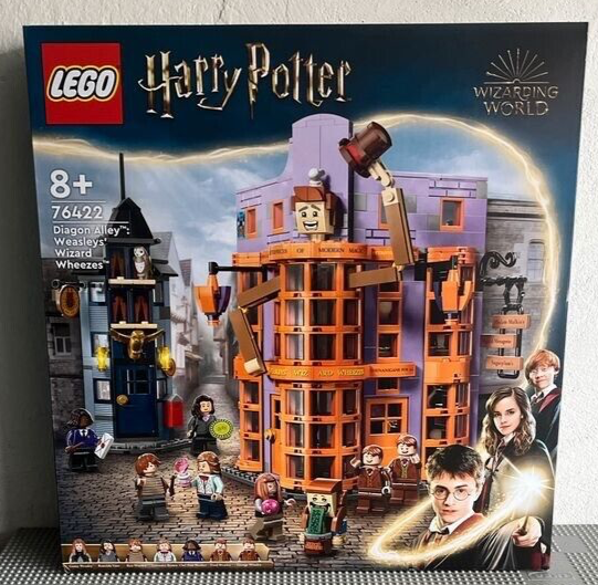 LEGO Harry Potter Diagon Alley: Weasleys' Wizard Wheezes 76422 Kit 834 ...