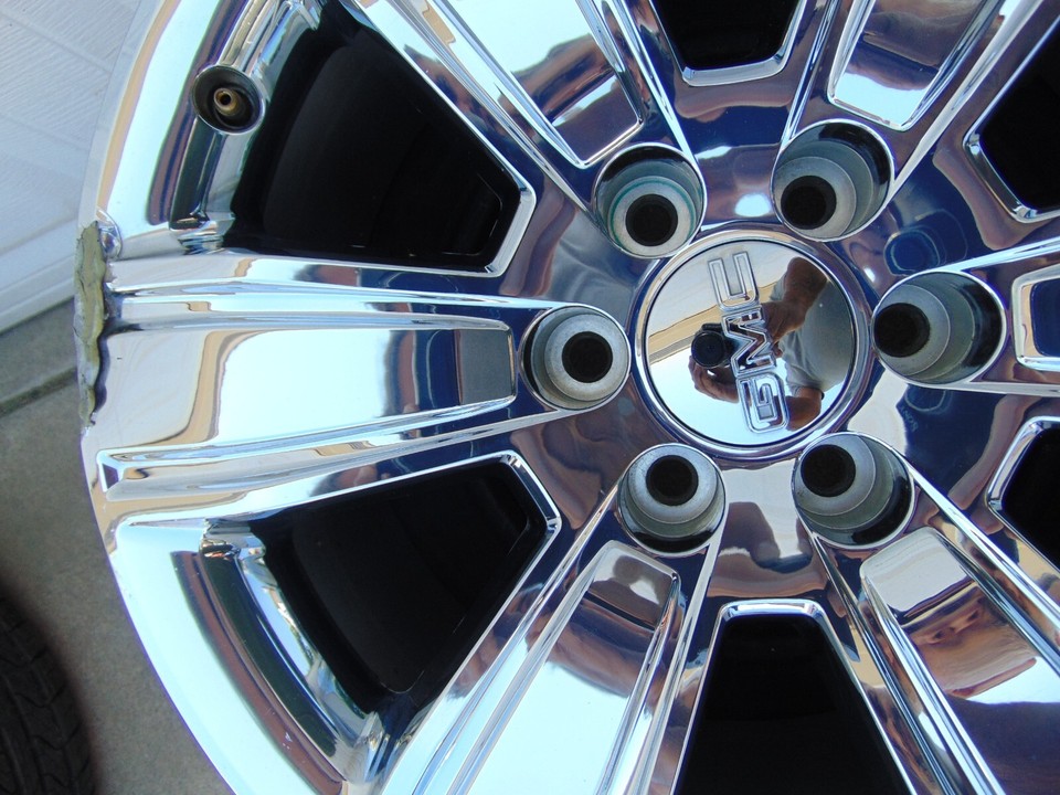 1 OEM GMC 20x9 Chrome Clad 6 Spoke Rim *CURB DAMAGED* #5752 *FREE ...