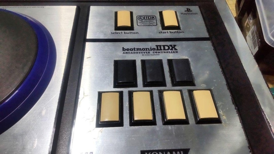 Beatmania IIDX Arcade Style Controller RU038 Full size Button measures ...