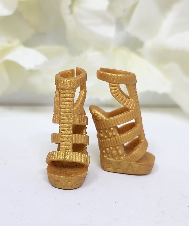 Mattel Monster High Creepateria Cleo De Nile Gold Doll Shoes 2008 | eBay