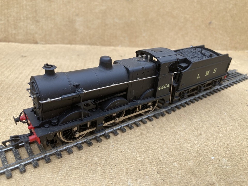 (70) Airfix Railways Fowler 4F Locomotive in LMS livery - runs well - with box | eBay UK