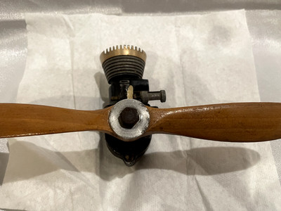 Gold Crown Gold Diesel .297 Model Airplane Engine VINTAGE 1940’s Engine ...