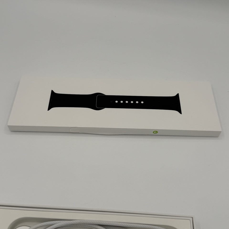Apple Watch SE 2 44mm Midnight Aluminum - Midnight Sport Band MXEJ3LL/A ...