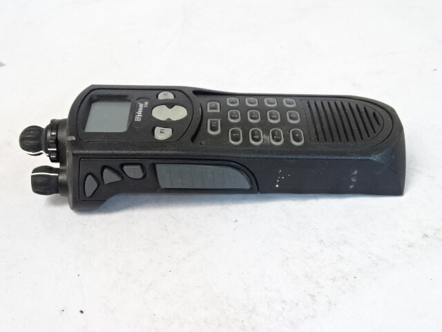 EF Johnson 5100 Portable Radio 242-5173-810yh05 5100 Series for sale ...