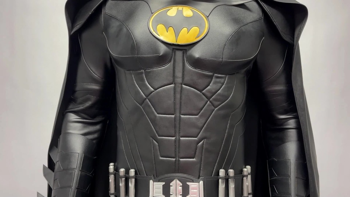 Flashpoint Batman Cosplay