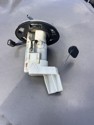 Pre owned 2014-18 Honda CBR650F OEM fuel pump 16700-MJE-D01 | eBay