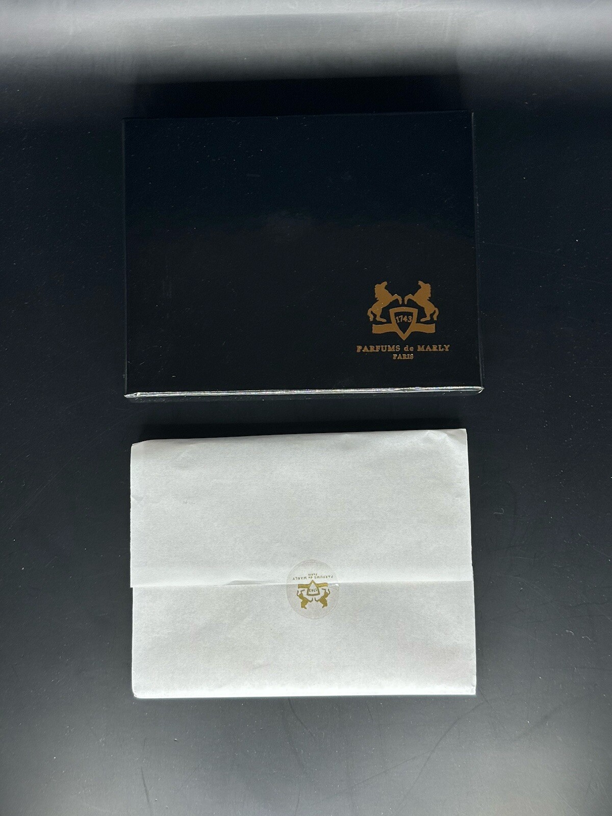 Parfums De Marly Paris 1743 Leather Zipper Coin Purse Mini Pouch Wallet ...