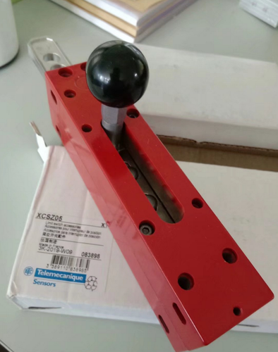 1PC New Schneider XCS-Z05 XCSZ05 Limit Switch Brand Free Ship | eBay
