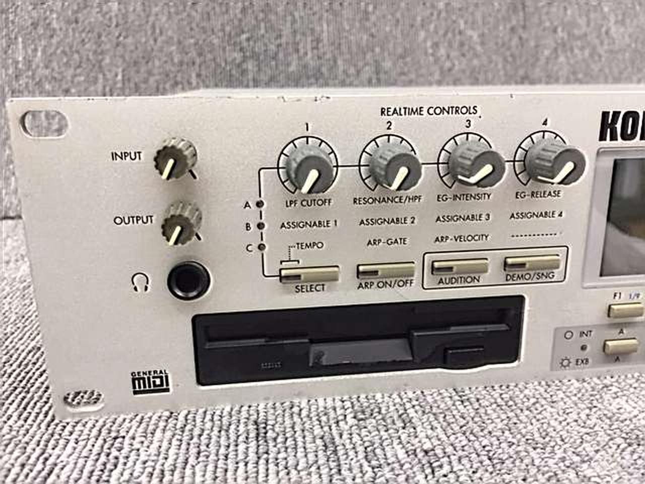 KORG TRITON RACK SYNTHESIZER sound source module multitimbral Tested | eBay
