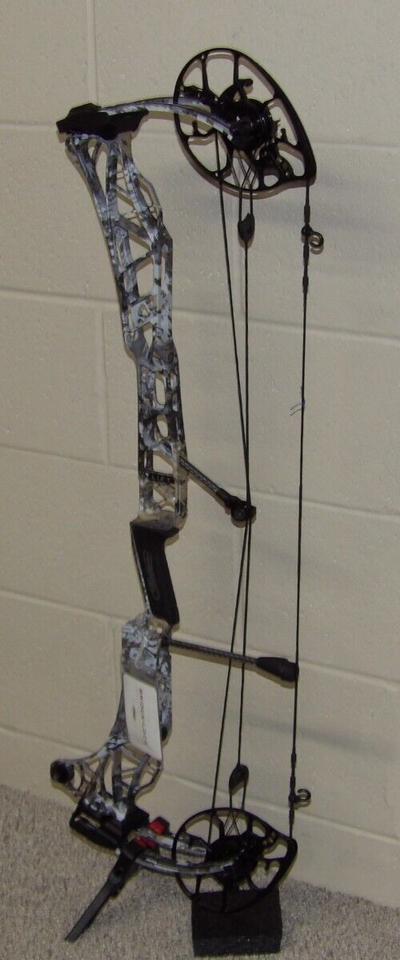 New Mathews Lift 33 Bow - Elevated II Finish- Several Mods Available ...