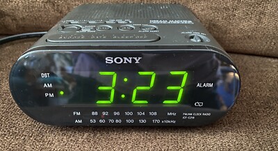 Sony Dream Machine Alarm Clock Radio Auto Time Set ICF-C218 Great ...