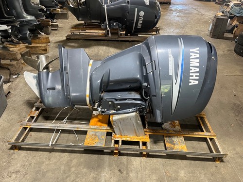 2003 Yamaha 225 hp F225 4-Stroke 30" Outboard Boat Motor V6 Standard ...