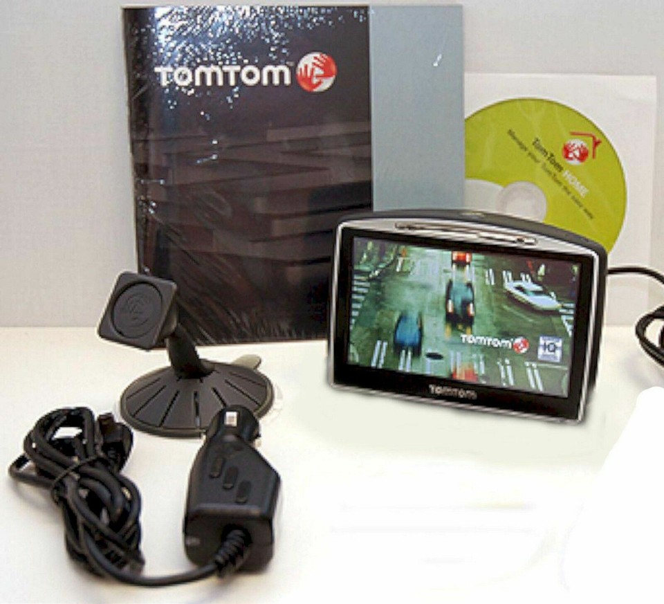 NEW TomTom GO 720 Portable GPS Navigator Unit Set in Box tom Bluetooth ...