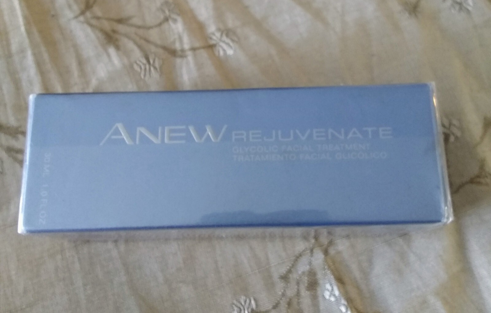 Avon ANEW Rejuvenate Glycolic Facial Treatment 1 fl oz New | eBay