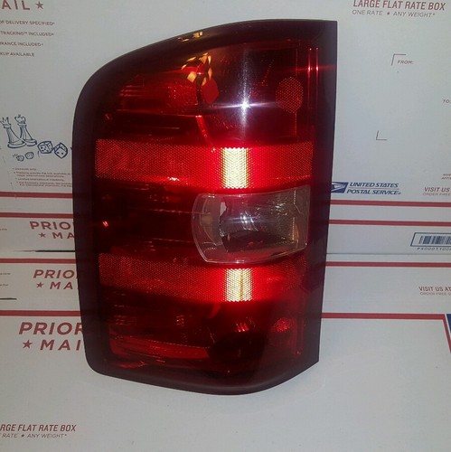 11 12 13 14 CHEVROLET SILVERADO TAIL LIGHT LEFT DRIVERS SIDE DL OEM ...