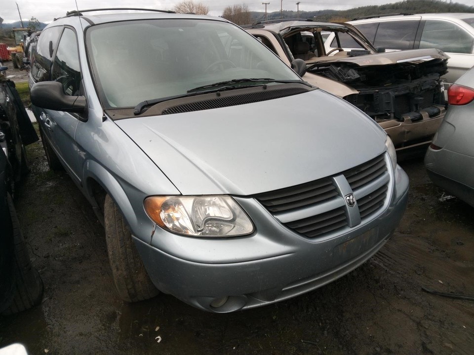 Used Fuel Injection Throttle Body fits: 2006 Dodge Caravan Throttle ...