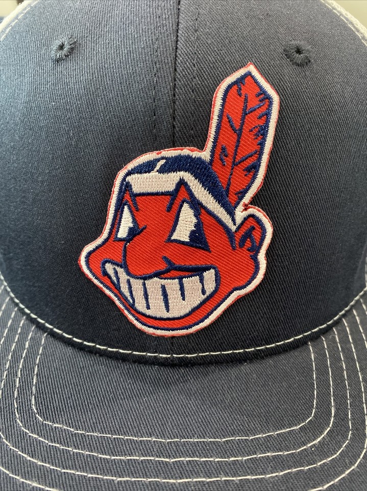 CLASSIC THROWBACK INDIANS TRIBE CHIEF WAHOO LOGO TRUCKER SNAPBACK HAT ...