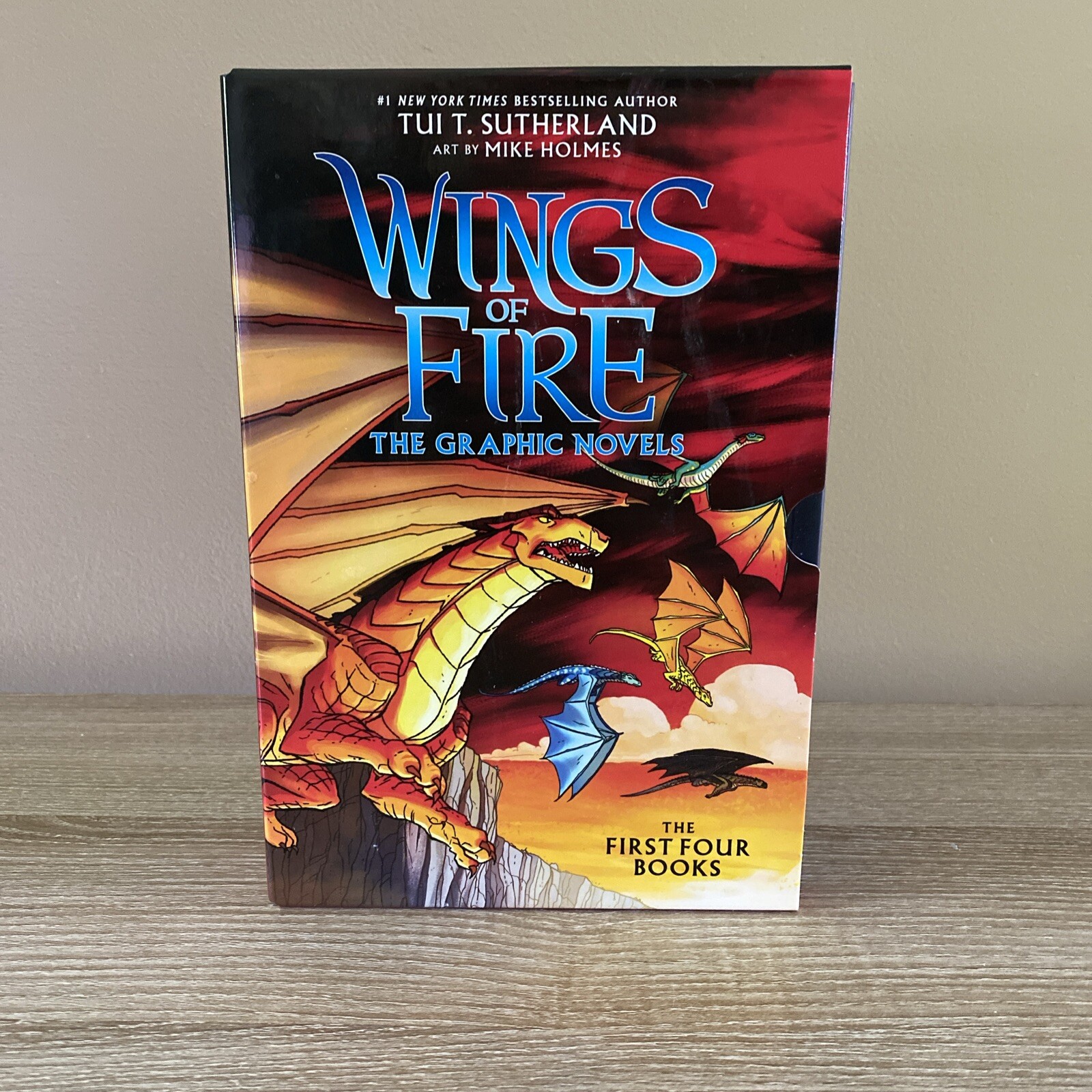 Wings of Fire #1-#4: A Graphic Novel Box Set (Wings of Fire Graphic ...