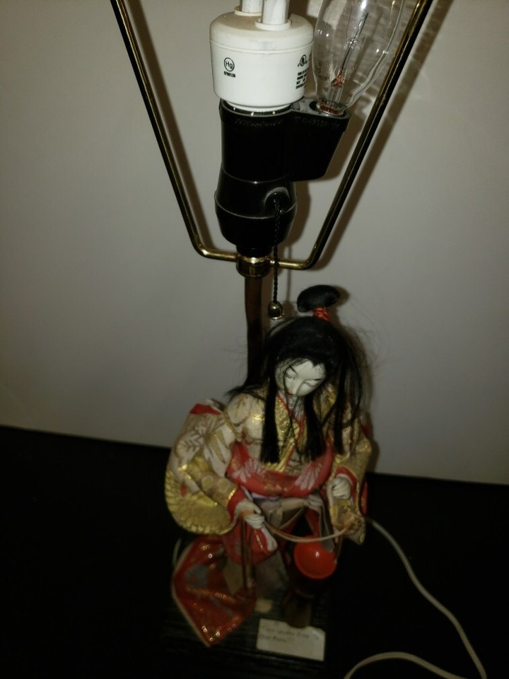 Vintage Musical Japanese Geisha Lamp- Works | eBay