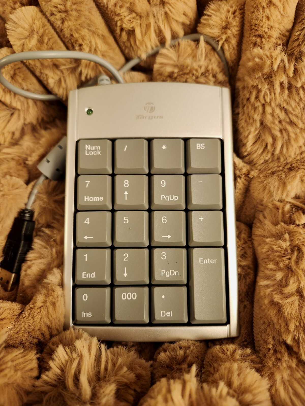 Targus PAUK10C Wired Number Pad 40980059568 | eBay