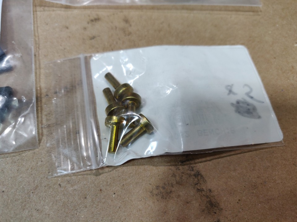 Lot Of 24 Dillon 550 Parts, 13684 & 13743 Shell Plate, 14015 Primer ...