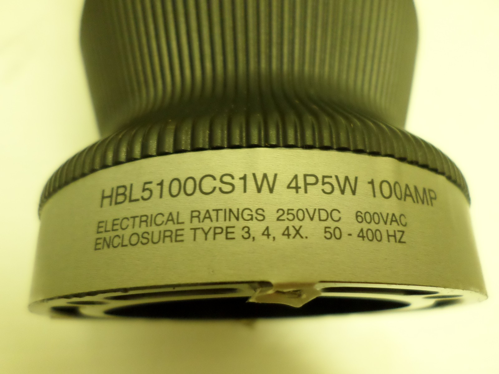 ⭐NEW IN BOX⭐ HUBBELL HBL5100CS1W 100-Amp Pin&Sleeve CONNECTOR 100A 600V ...