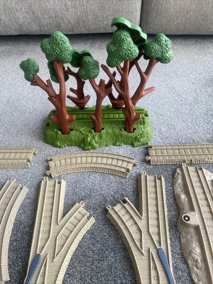 Job Lot Brown Beige Track Tomy Trackmaster Thomas Road and Rail 64 ...