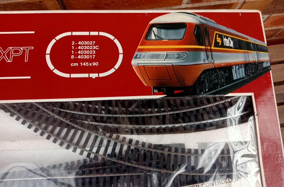 Lima SRA Candy Intercity XPT HO Scale Train Set | eBay Australia