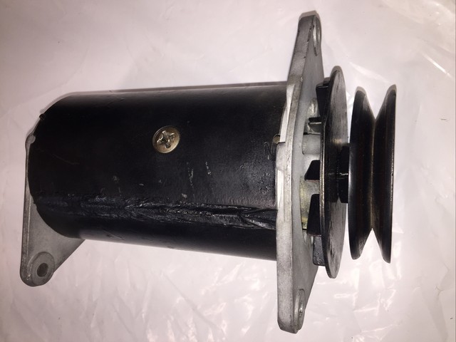 Lucas Generator 22704A / C40 3 Leg 12v With Drive Pully and Fan for ...