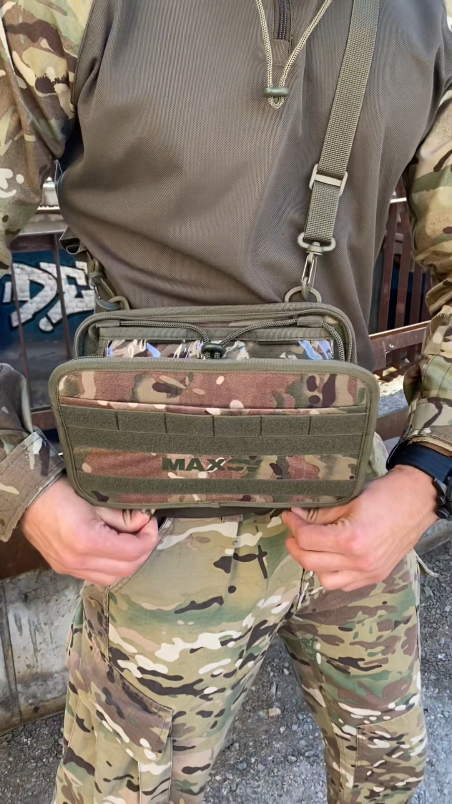 Tactical iPad Tablet Cover Case 11-11,5" MOLLE System Pouch Bag ...