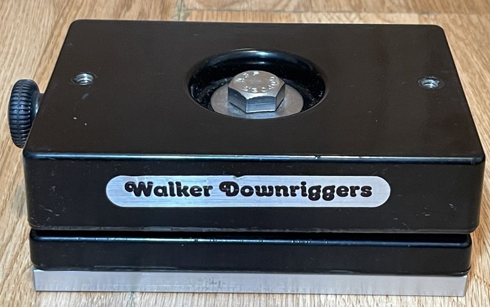 Walker Downrigger Swivel Base | eBay
